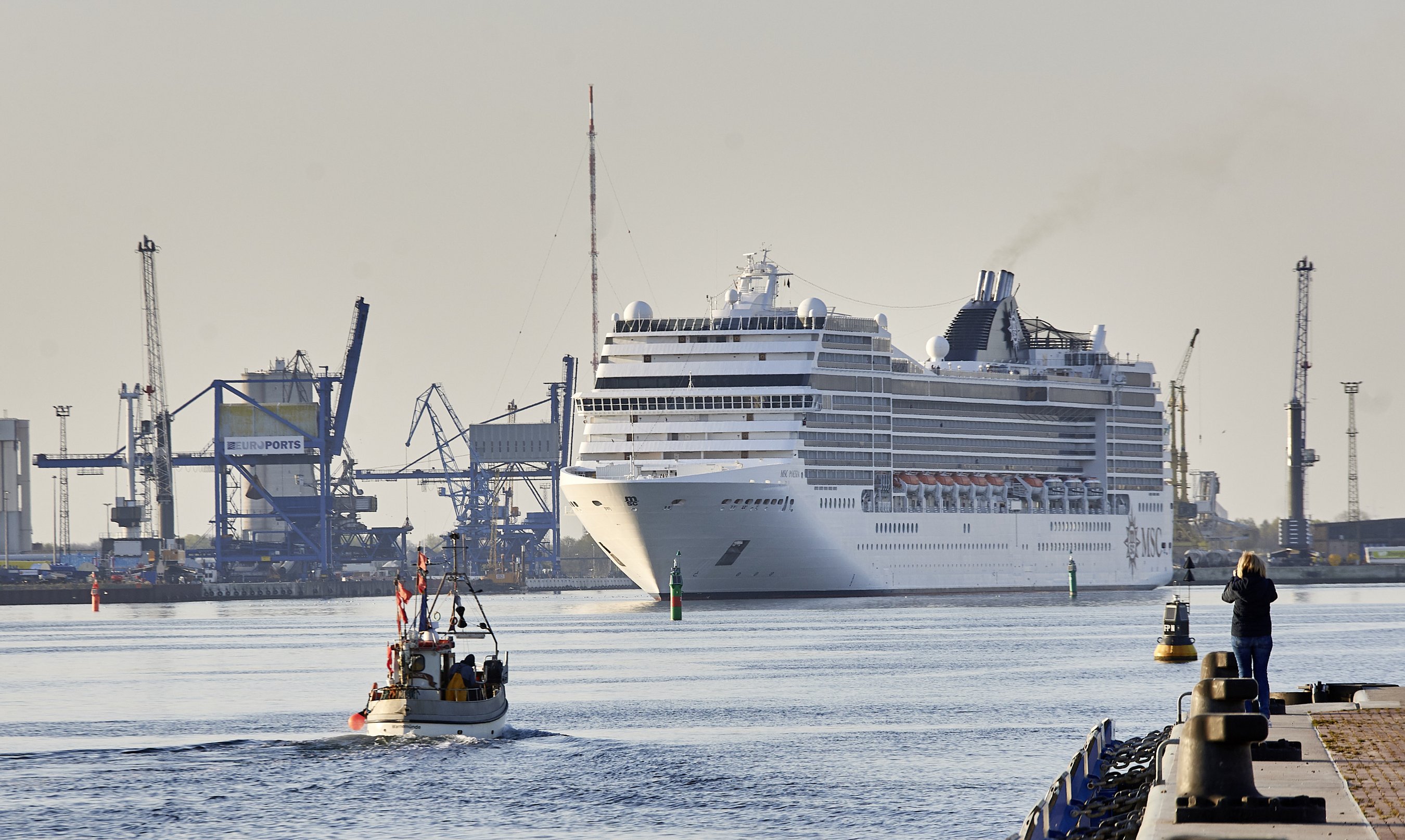 Rostock Port: Arrivals